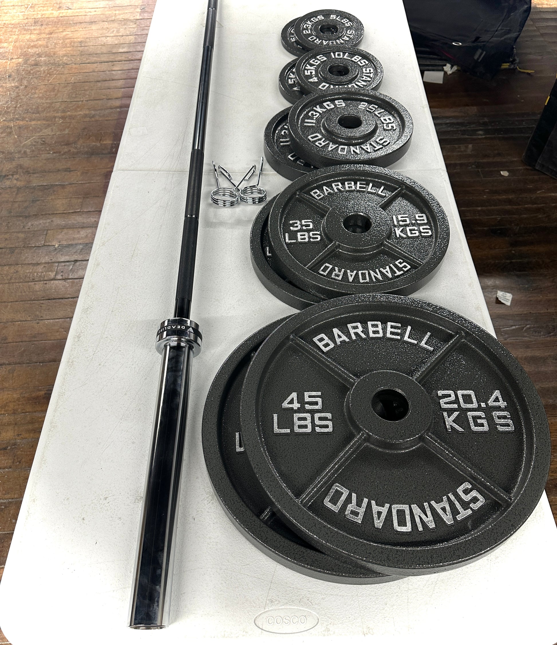 Classic Cast Iron Weight Set: 45,35,25,10,5 lb plates